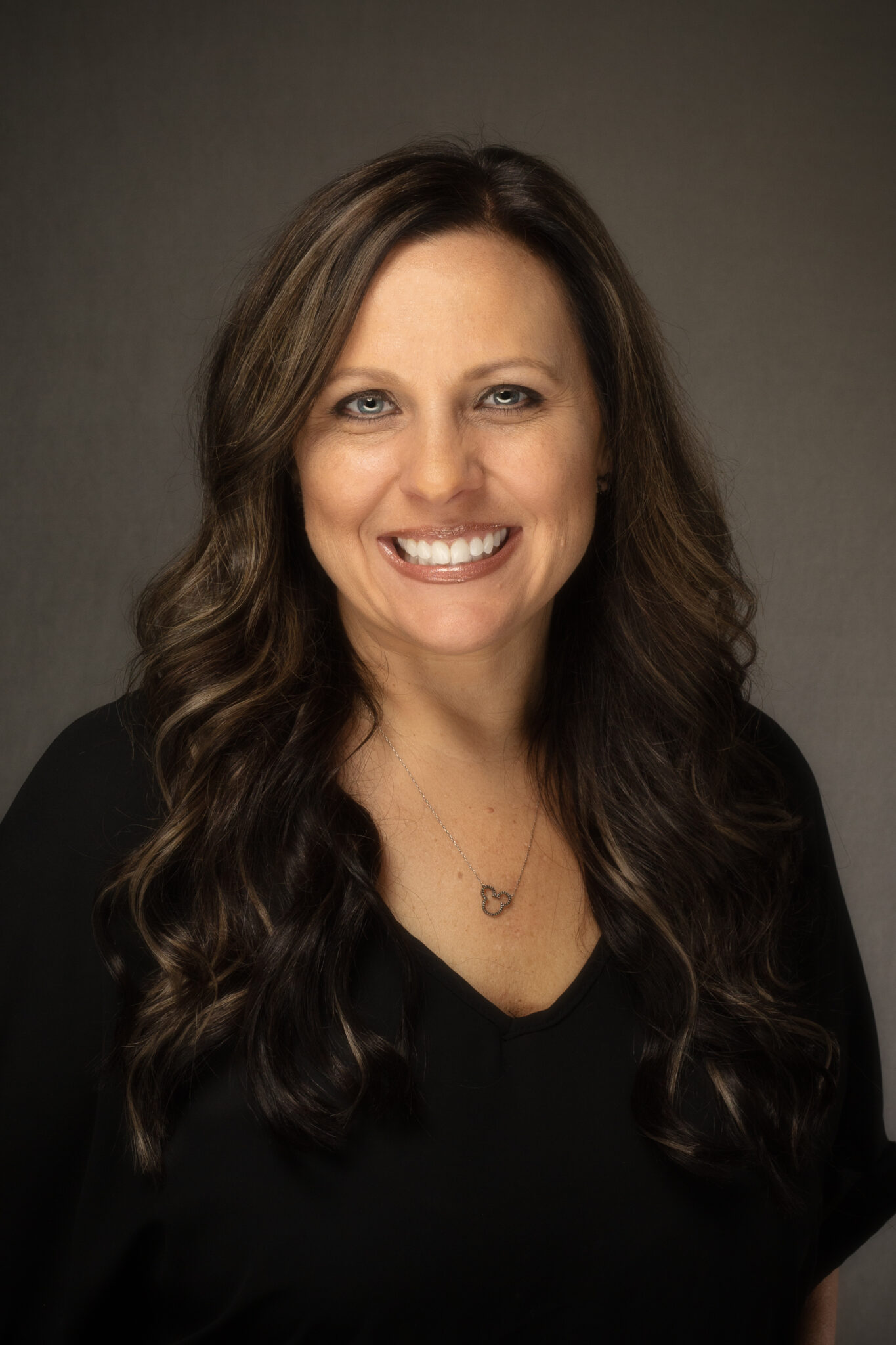 Meet The Professionals – Haute Headz Salon